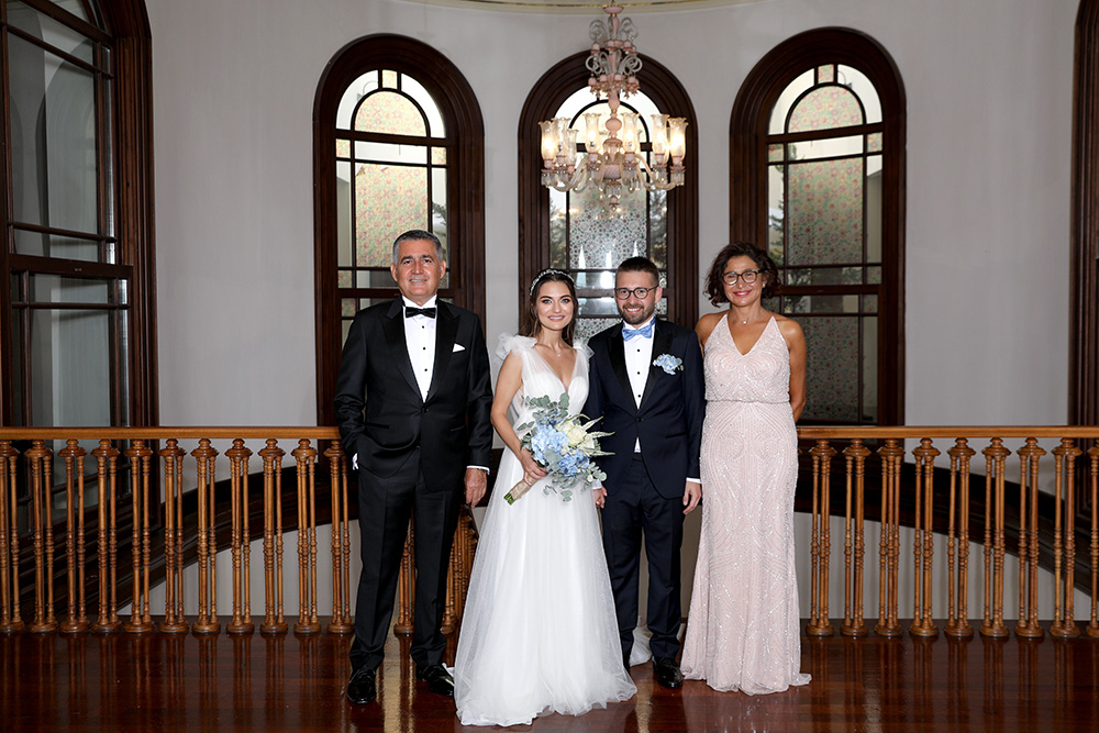 GALERİ KATEGORİLER Aile ORHAN TURAN | TÜSİAD Yönetim Kurulu Başkanı